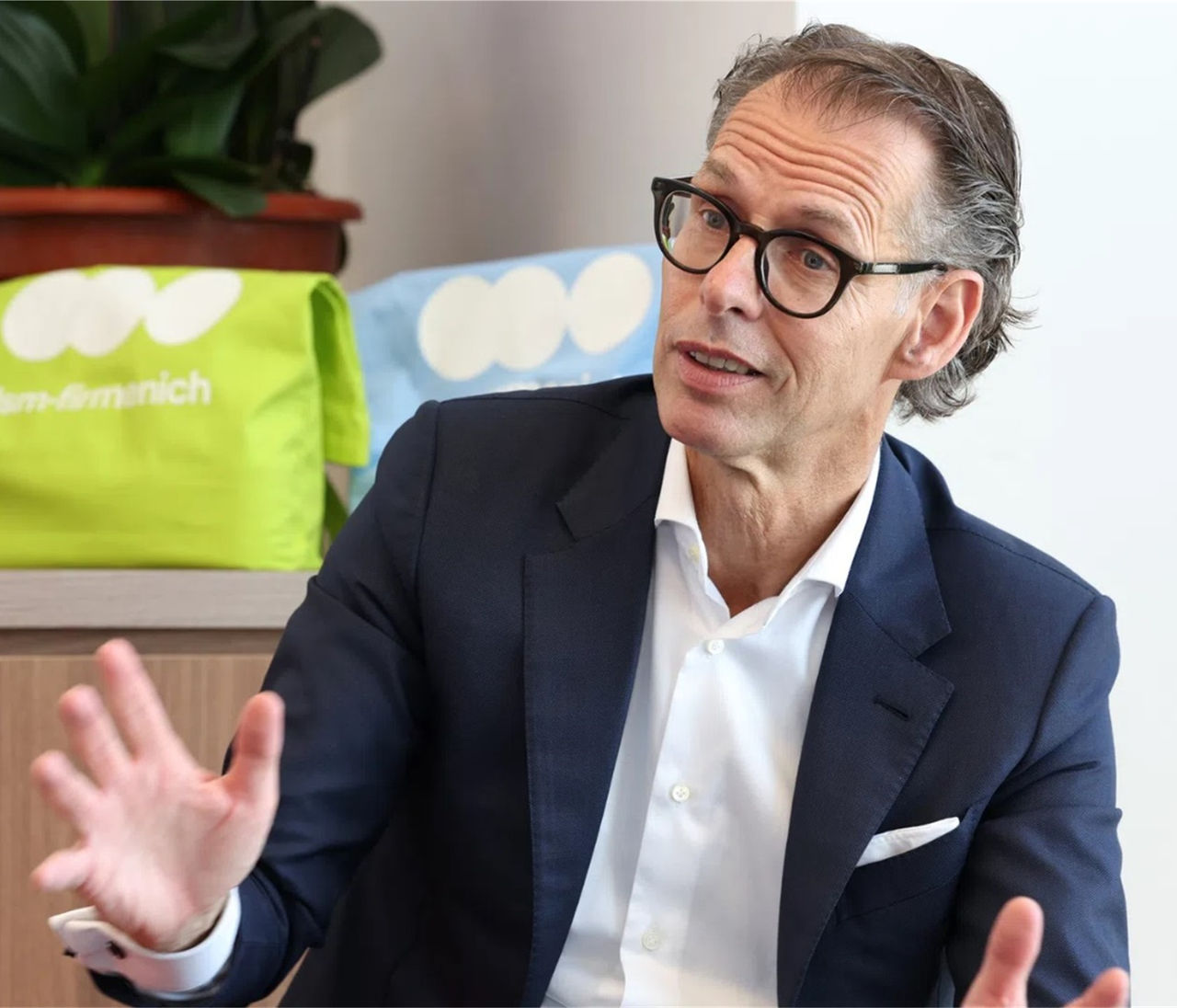 [CEO 인터뷰] 글로벌 영양 선두주자 dsm-firmenich, 예방 초점 건강관리의 새로운 시대를 열다 Dimitri de ...