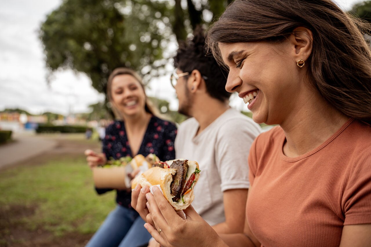 Carnes processadas | dsm-firmenich Sabor, textura e saúde